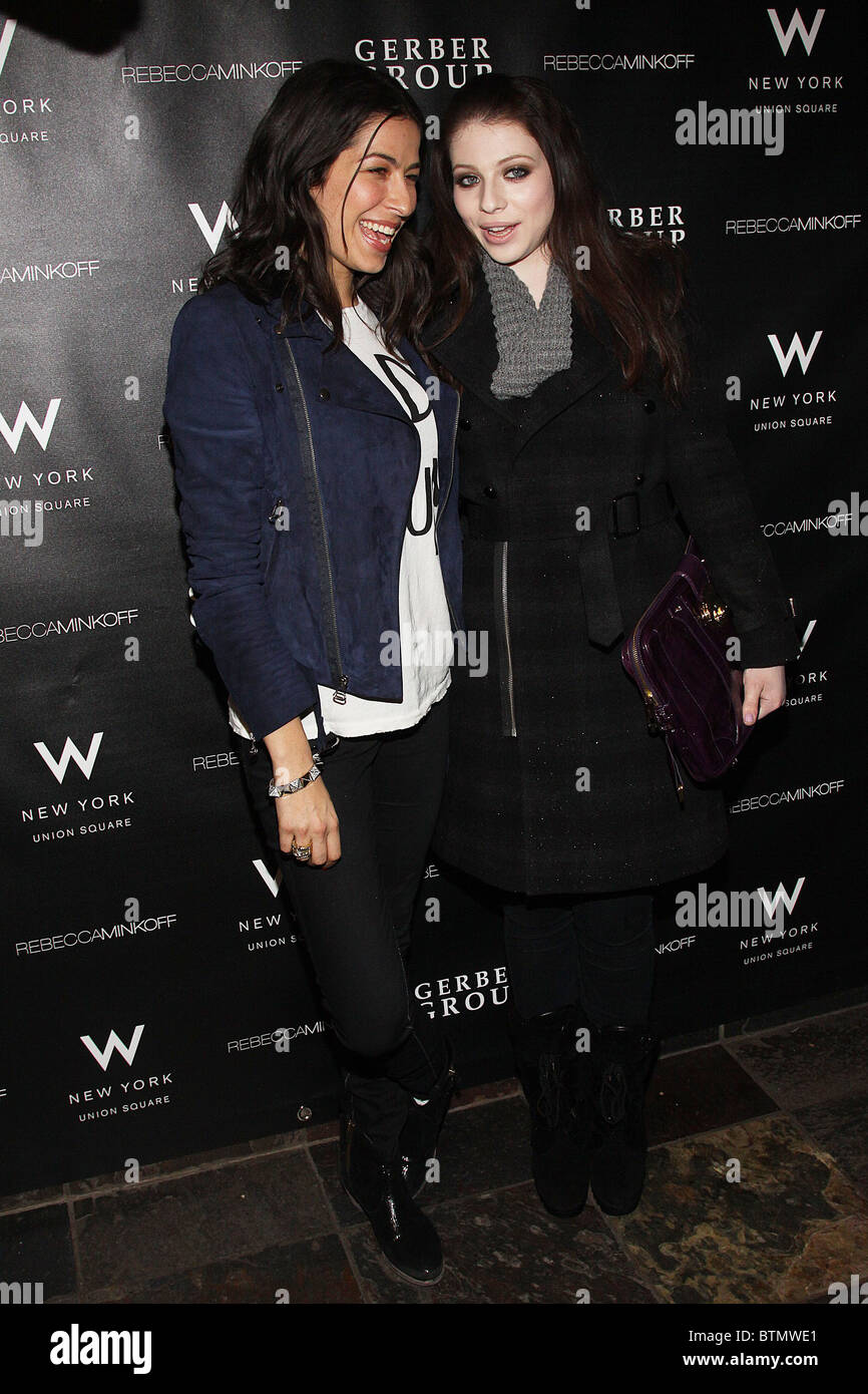 Michelle trachtenberg 2010 hi-res stock photography and images - Alamy