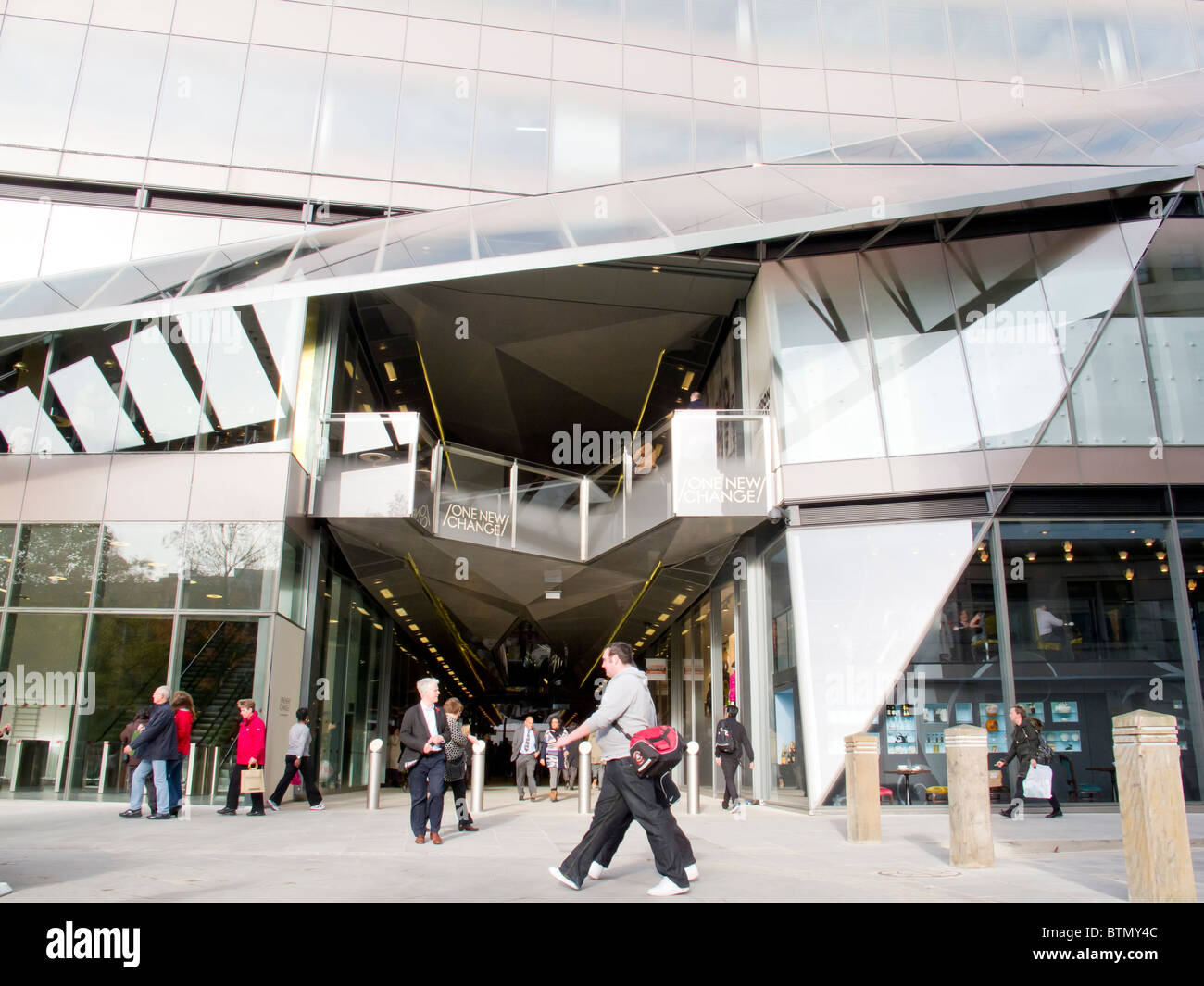 One new change shopping mall hi-res stock photography and images - Alamy