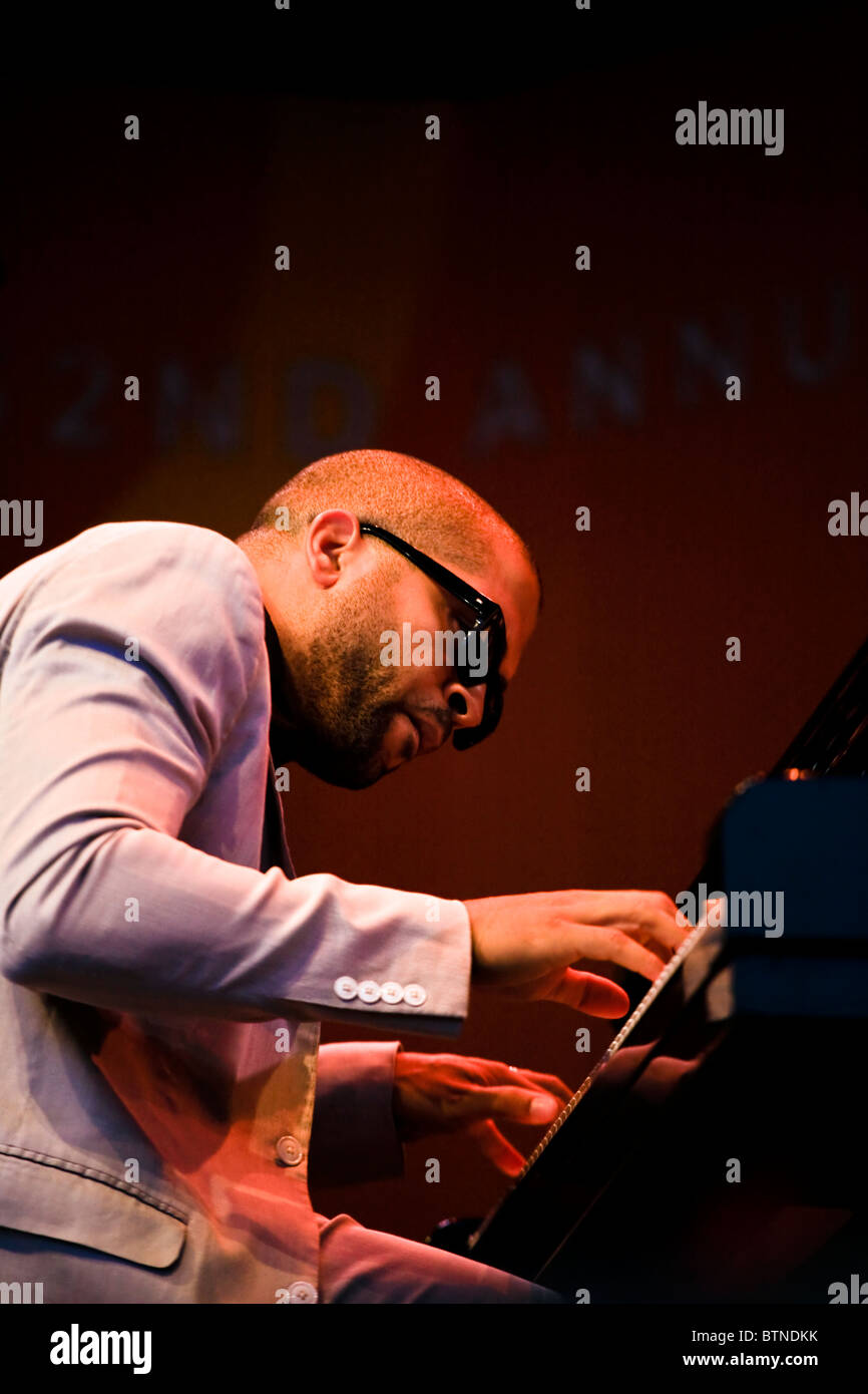 Jason moran piano hi-res stock photography and images - Alamy