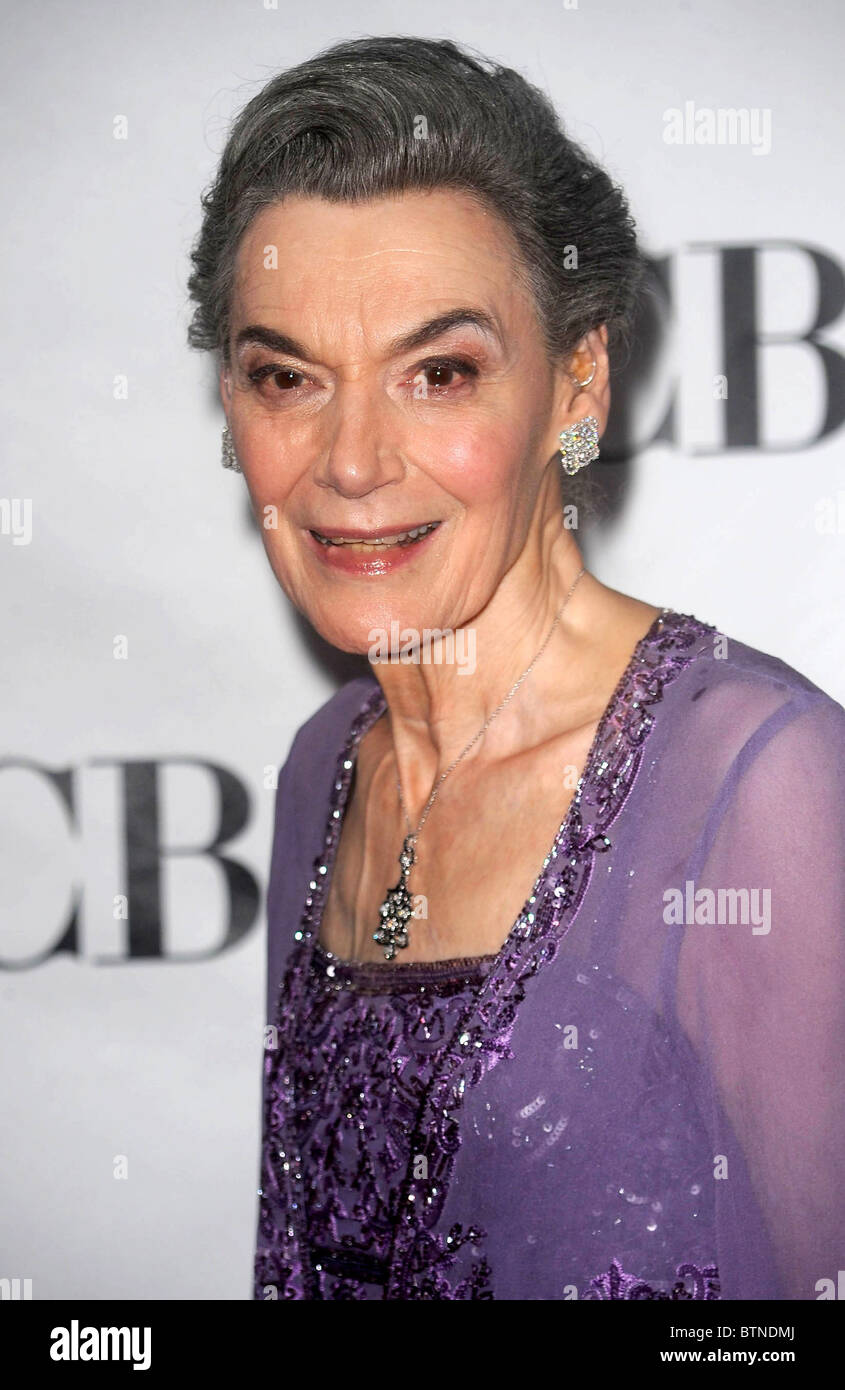 American Theatre Wing's 64th Annual Antoinette Perry Tony Awards ...