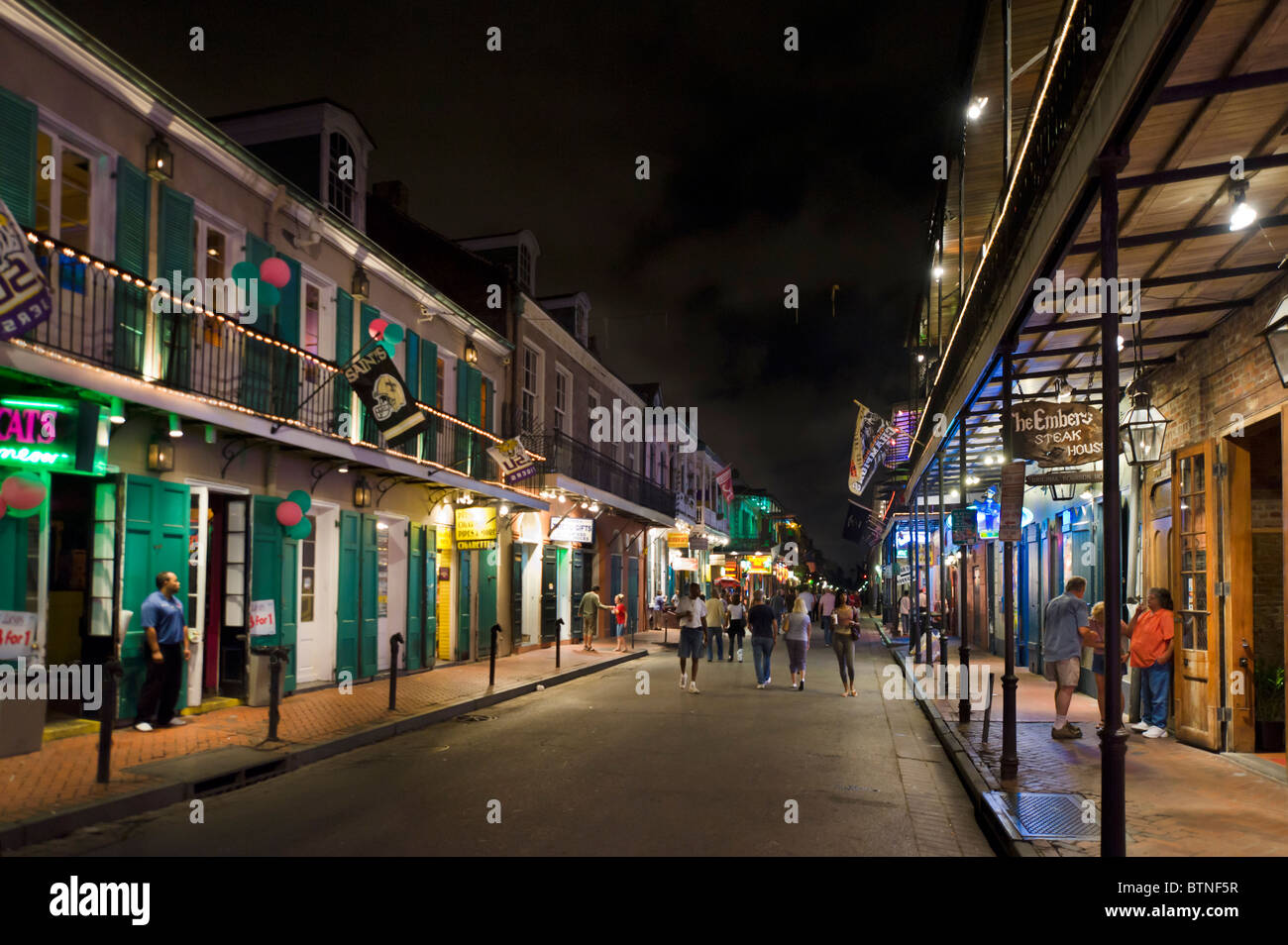 Bourbon Street at night, French Quarter, New Orleans, Lousiana, USA ...
