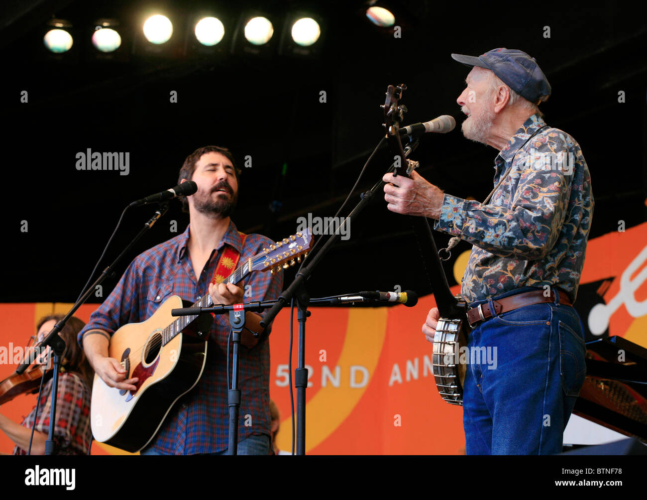 PETE SEGER and his grandson preform at the 2009 MONTEREY JAZZ FESTIVAL ...