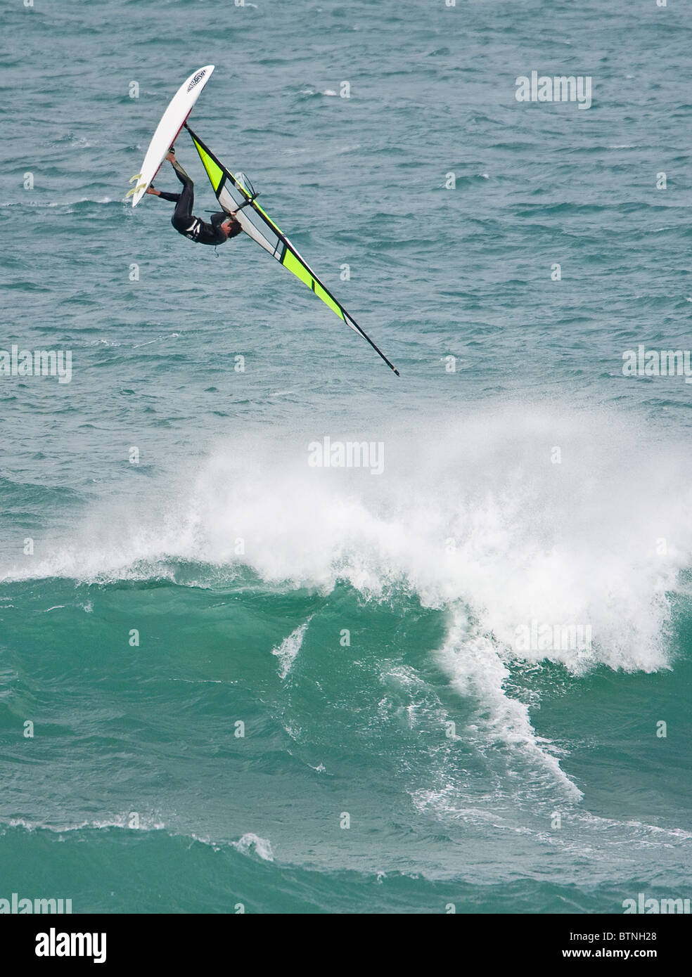Cornwall watersport hi-res stock photography and images - Alamy