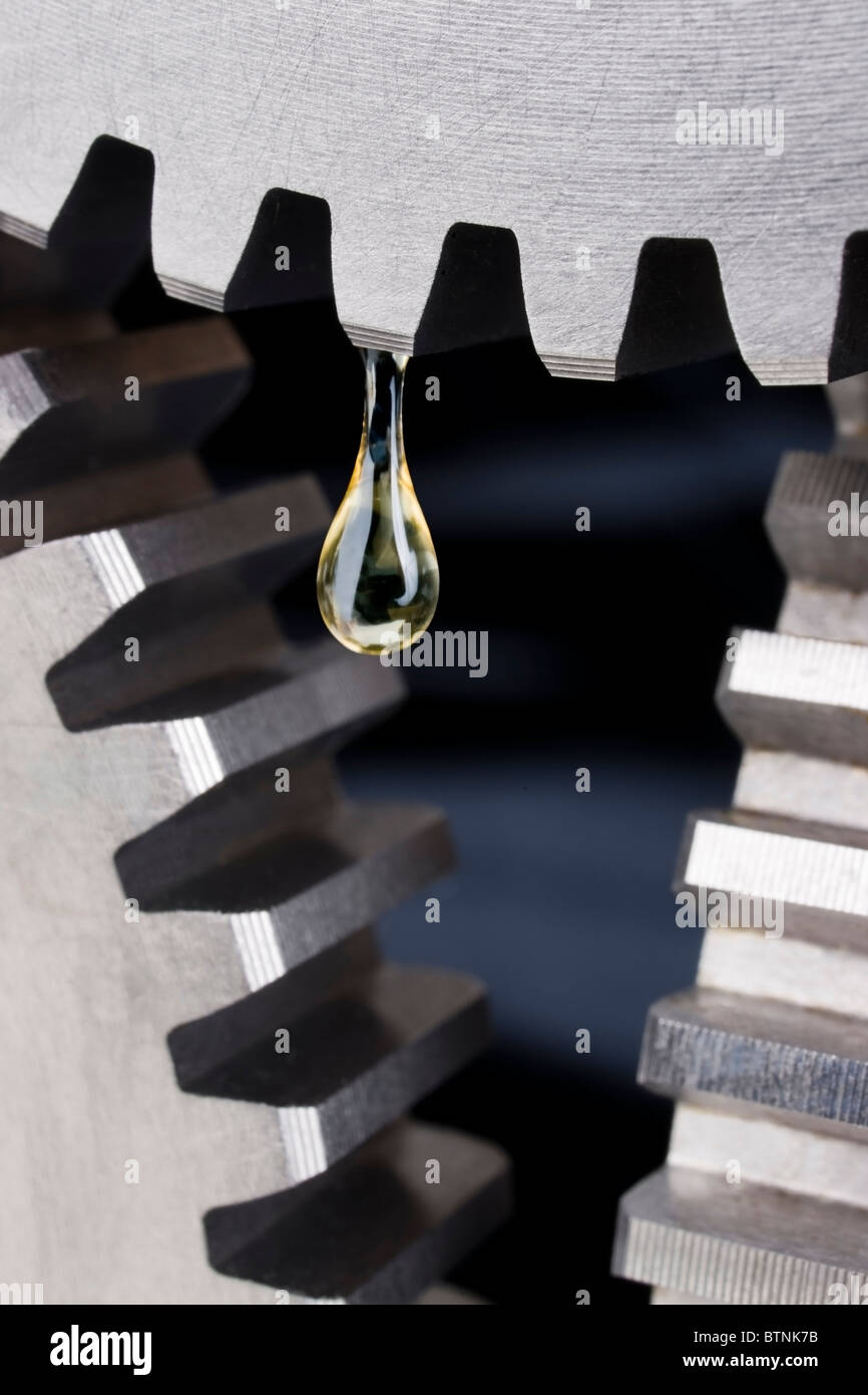 Gear drop hi-res stock photography and images - Alamy