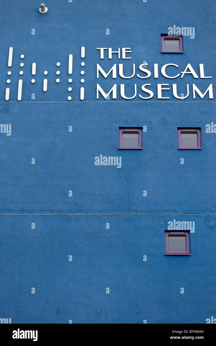 Musical museum hi-res stock photography and images - Alamy