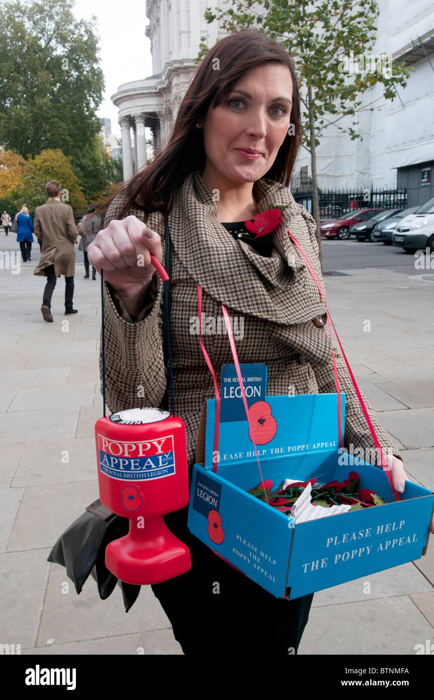 Poppies remembrance hi-res stock photography and images - Alamy
