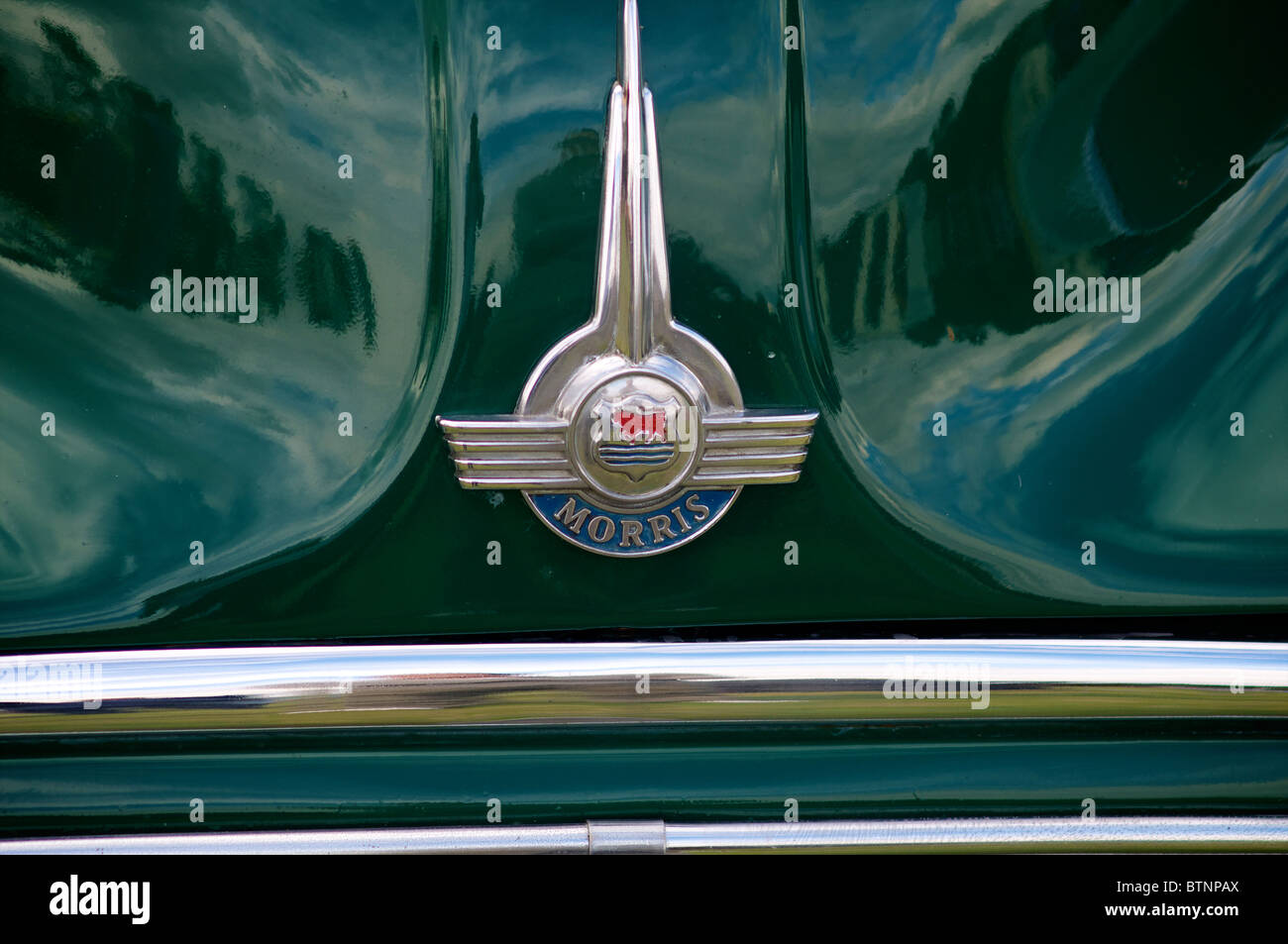Car badges logos hi-res stock photography and images - Alamy