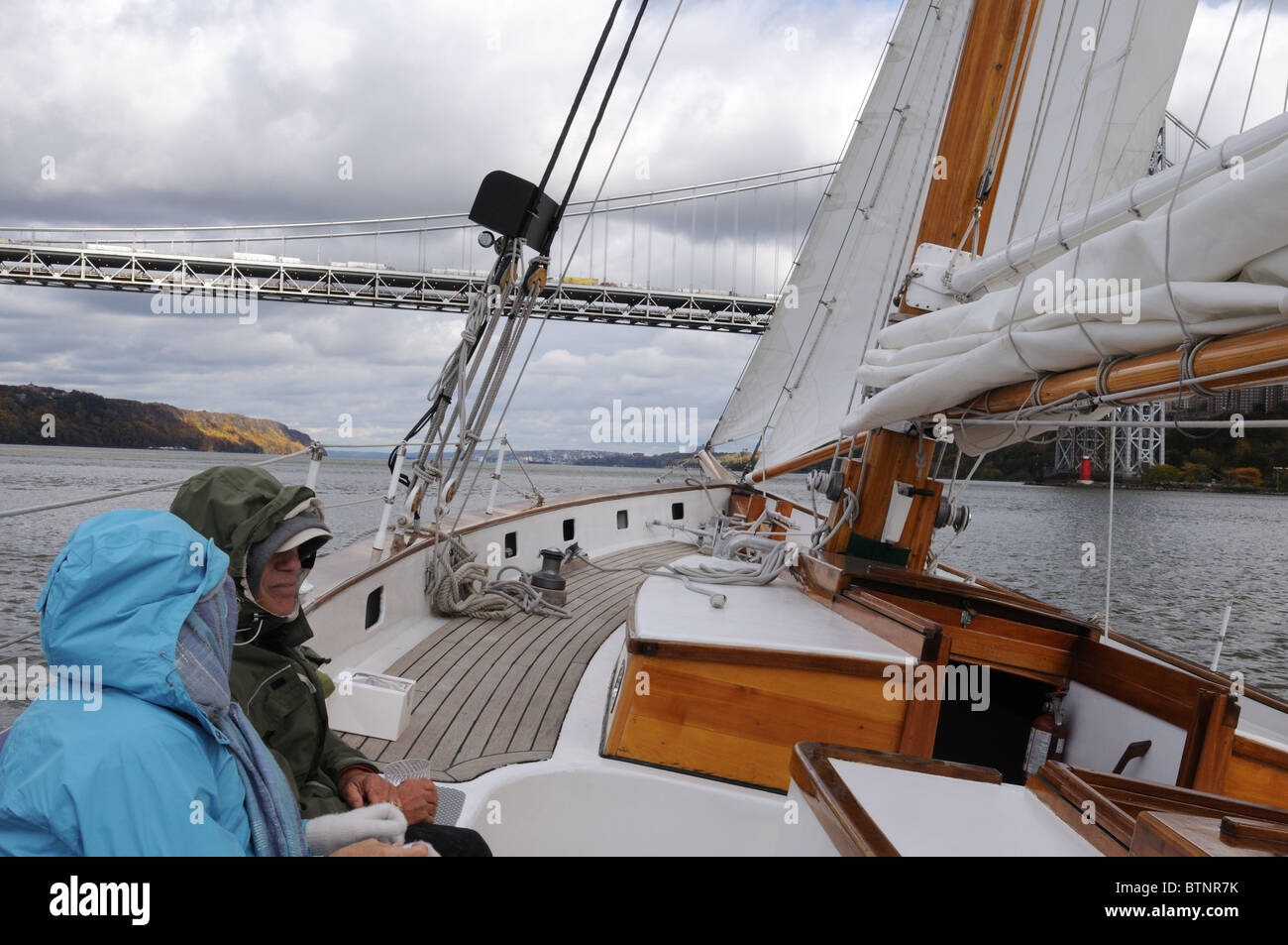 Sailing up the Hudson River on a fall foliage cruise, with the George ...