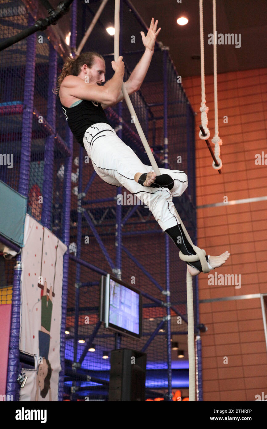 Famous Trapeze Acts Tiny Gallagher