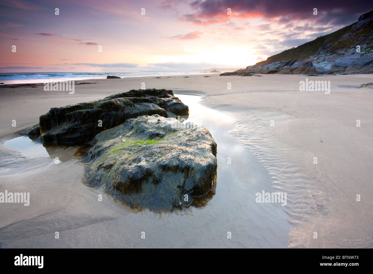 Tregantle beach cornwall hi-res stock photography and images - Alamy
