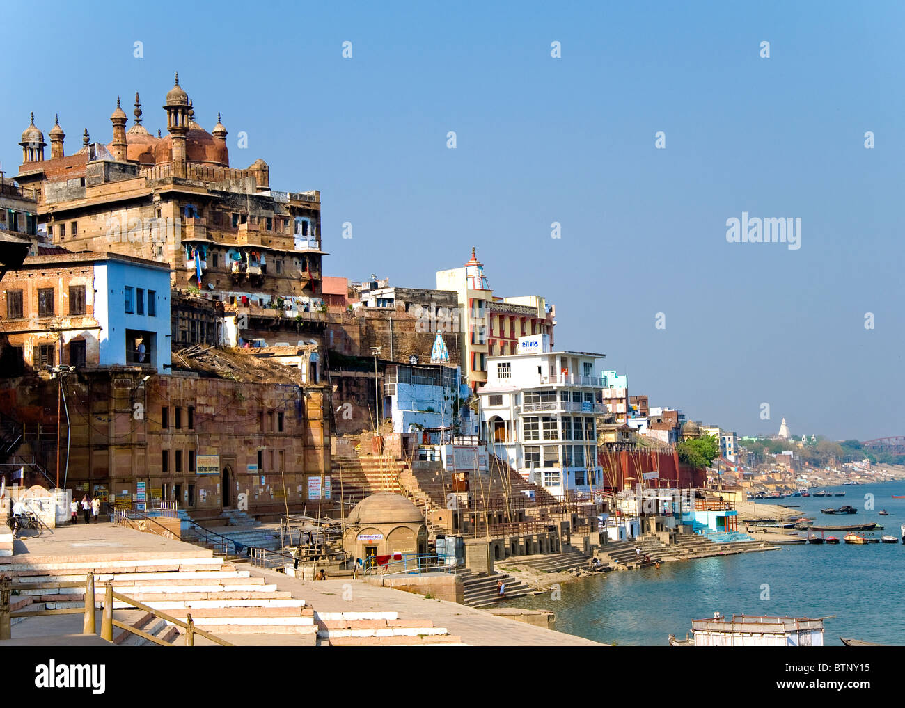 Varanasi temple ganges hi-res stock photography and images - Alamy