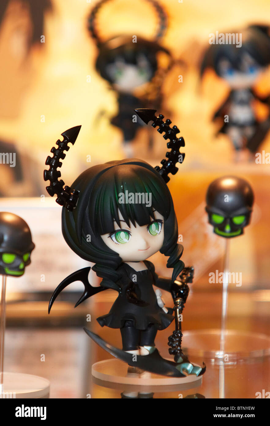 Computer game character hi-res stock photography and images - Alamy