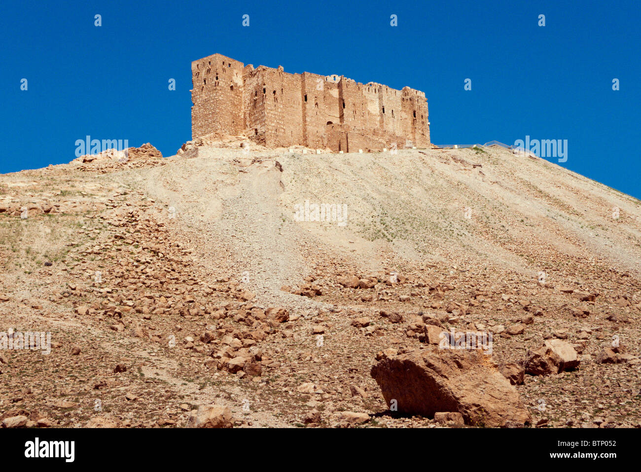Palmyra Castle Fortress A World Heritage Site Of Ancient Origins From ...