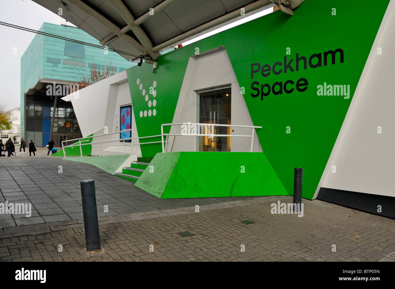 Peckham space building library building hi-res stock photography and ...