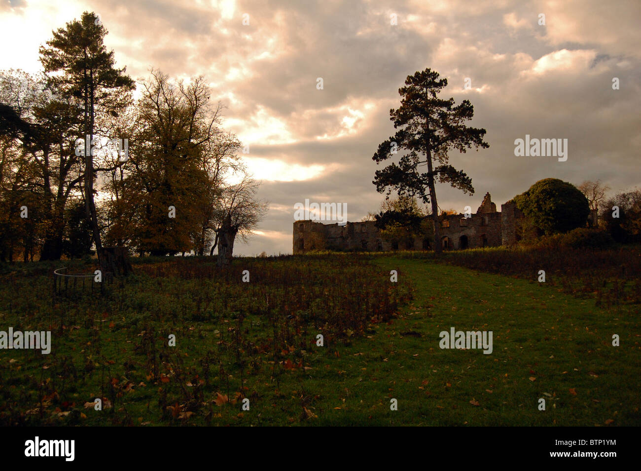 view of ruined stable block at piercefield park Stock Photo - Alamy