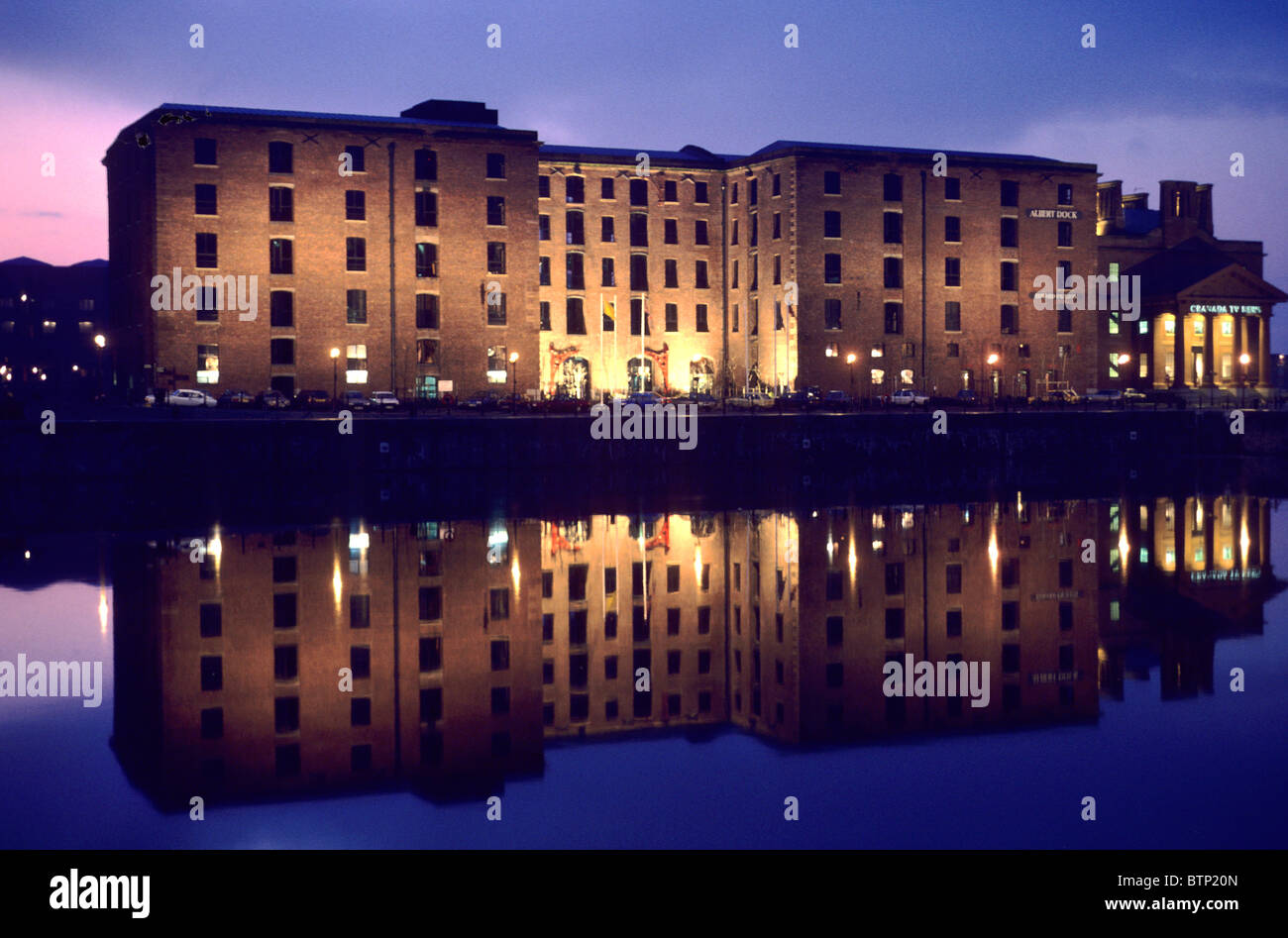 Edward pavilion floodlit hi-res stock photography and images - Alamy