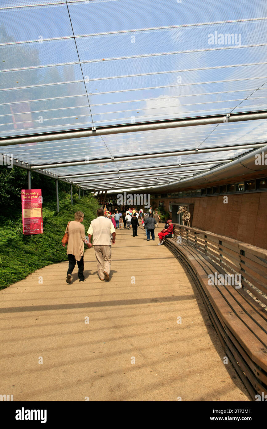 Visiting the eden project hi-res stock photography and images - Alamy
