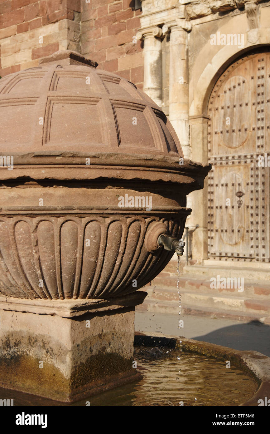 Prades, Spain, Catalunya, Fountain and Church's Door Stock Photo - Alamy