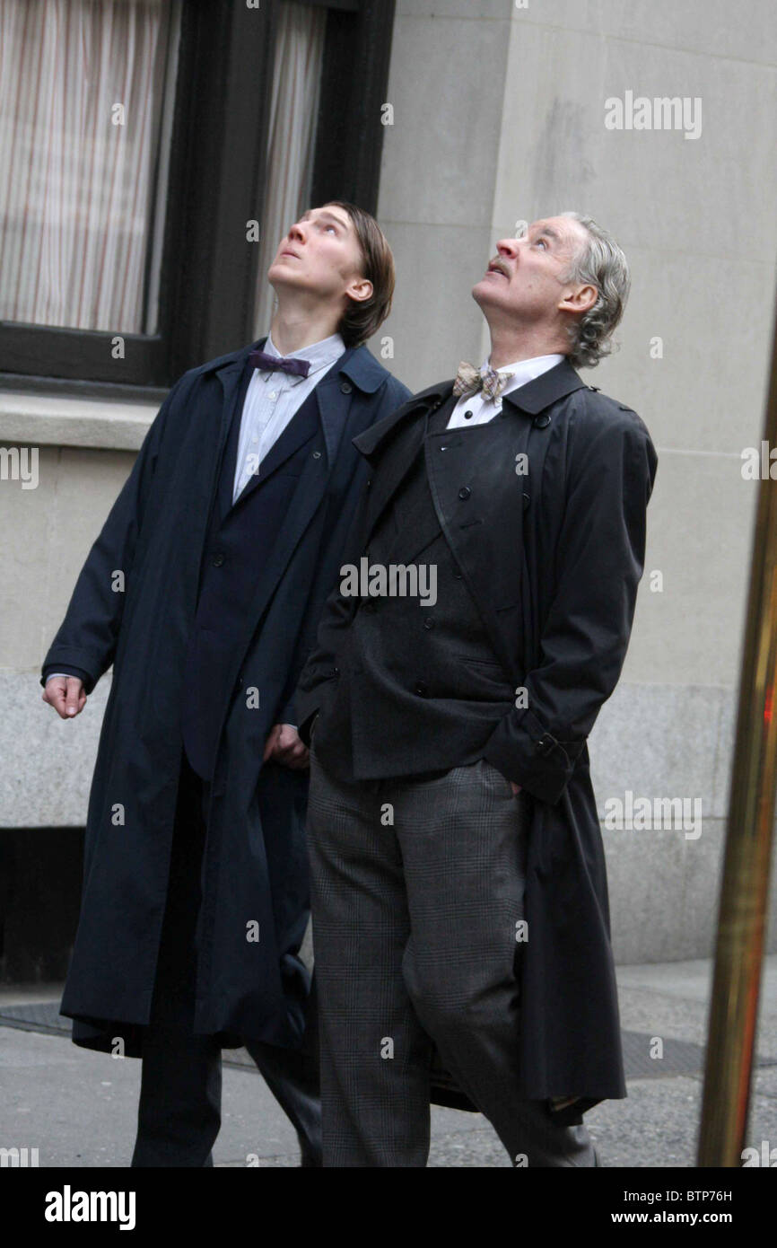 On the Set of THE EXTRA MAN with Kevin Kline Stock Photo - Alamy