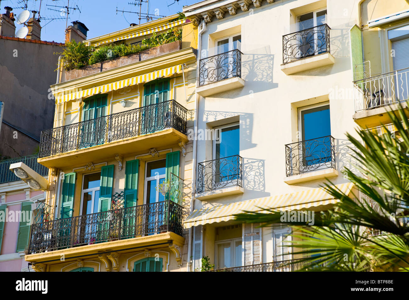 Tradional Buildings, Cannes, Cote D'Azur, France Stock Photo - Alamy