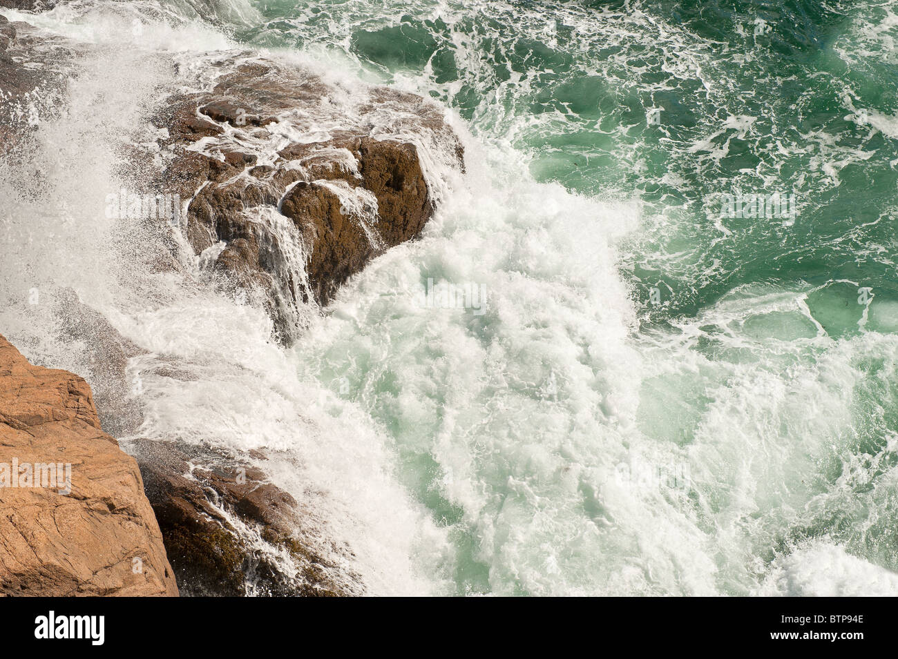 Waves coastal landscape hi-res stock photography and images - Alamy