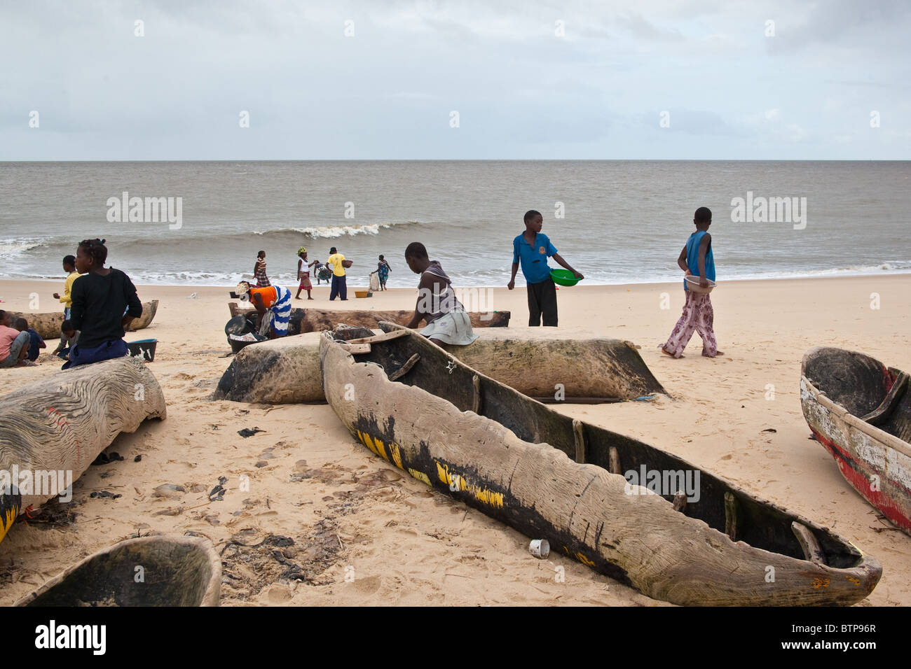Dugout canoes on the beach in Beira Mozambique Stock Photo - Alamy