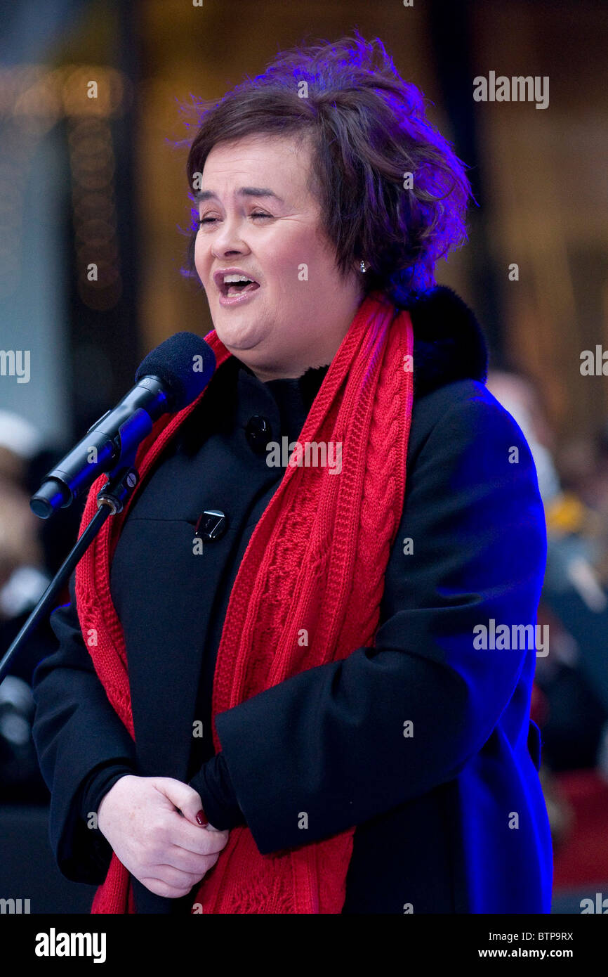 NBC Today Show Concert with Susan Boyle Stock Photo - Alamy