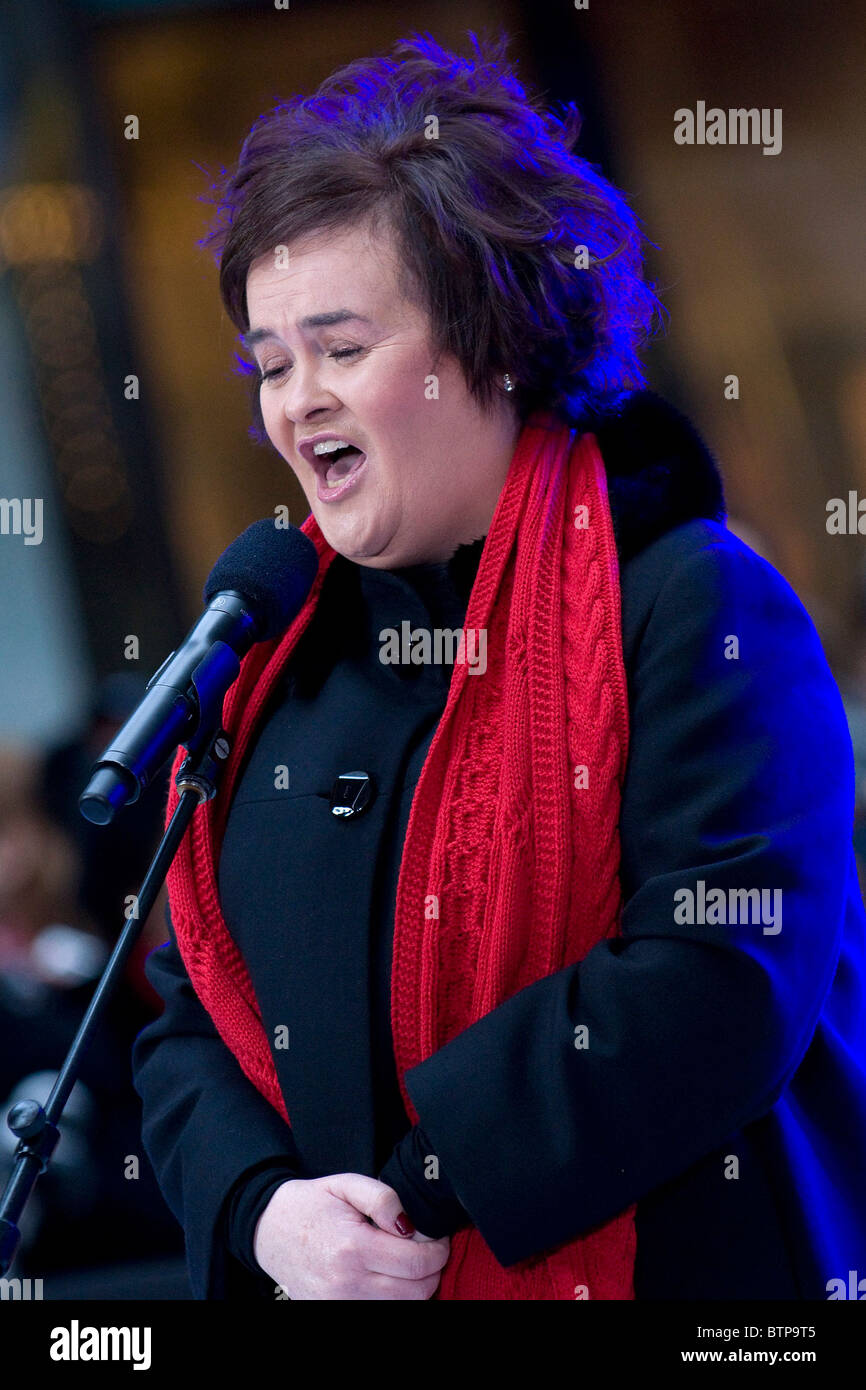 NBC Today Show Concert with Susan Boyle Stock Photo - Alamy