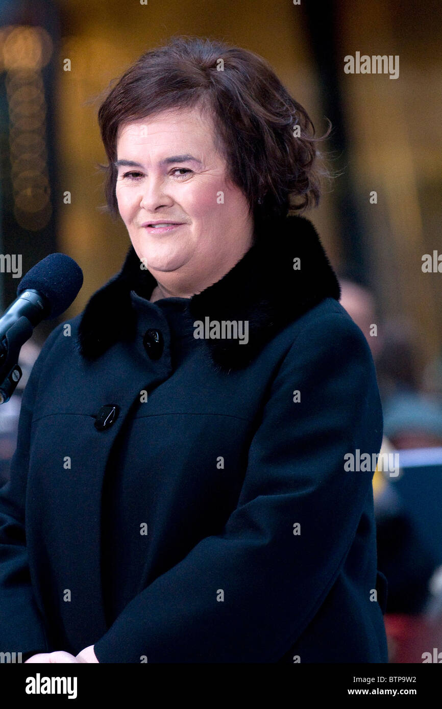 NBC Today Show Concert with Susan Boyle Stock Photo - Alamy