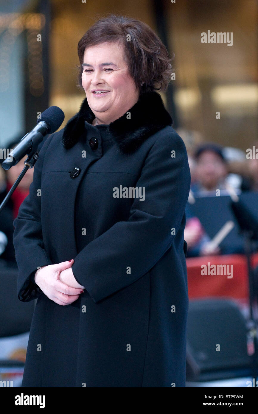 NBC Today Show Concert with Susan Boyle Stock Photo - Alamy
