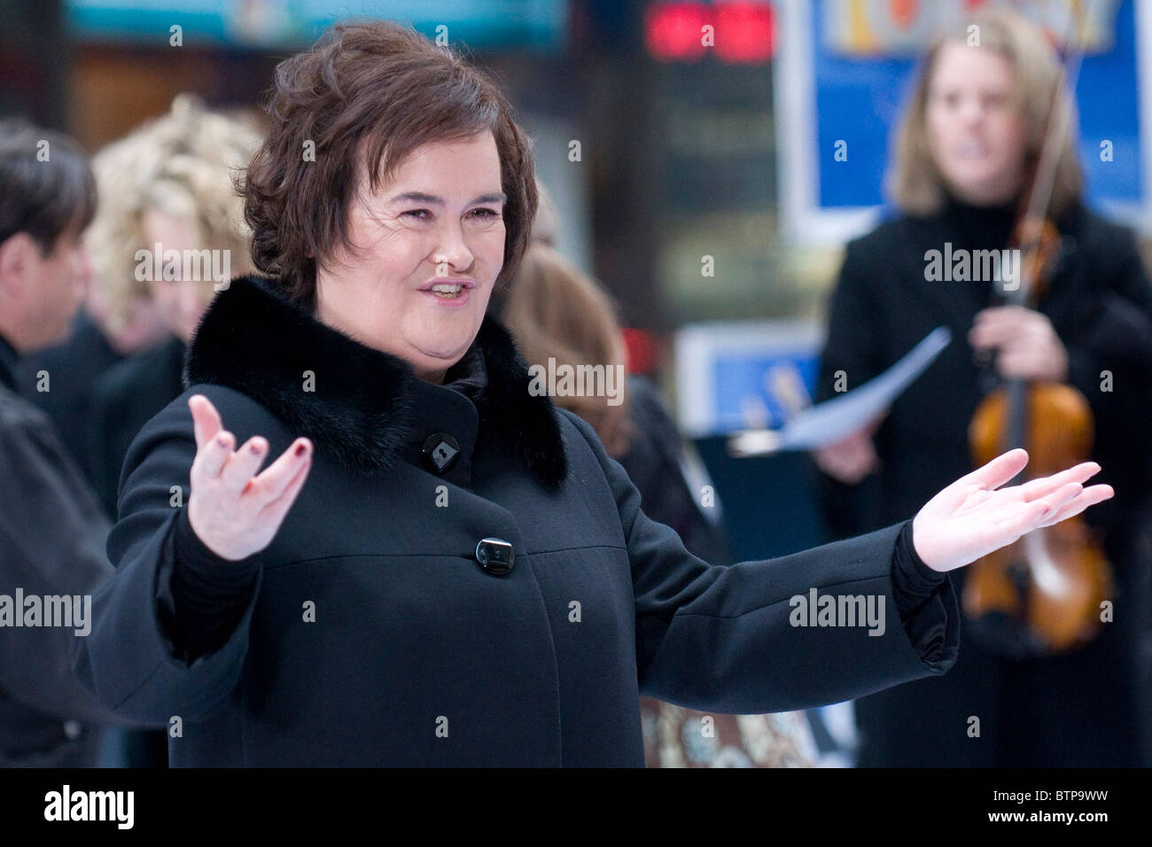 NBC Today Show Concert with Susan Boyle Stock Photo - Alamy