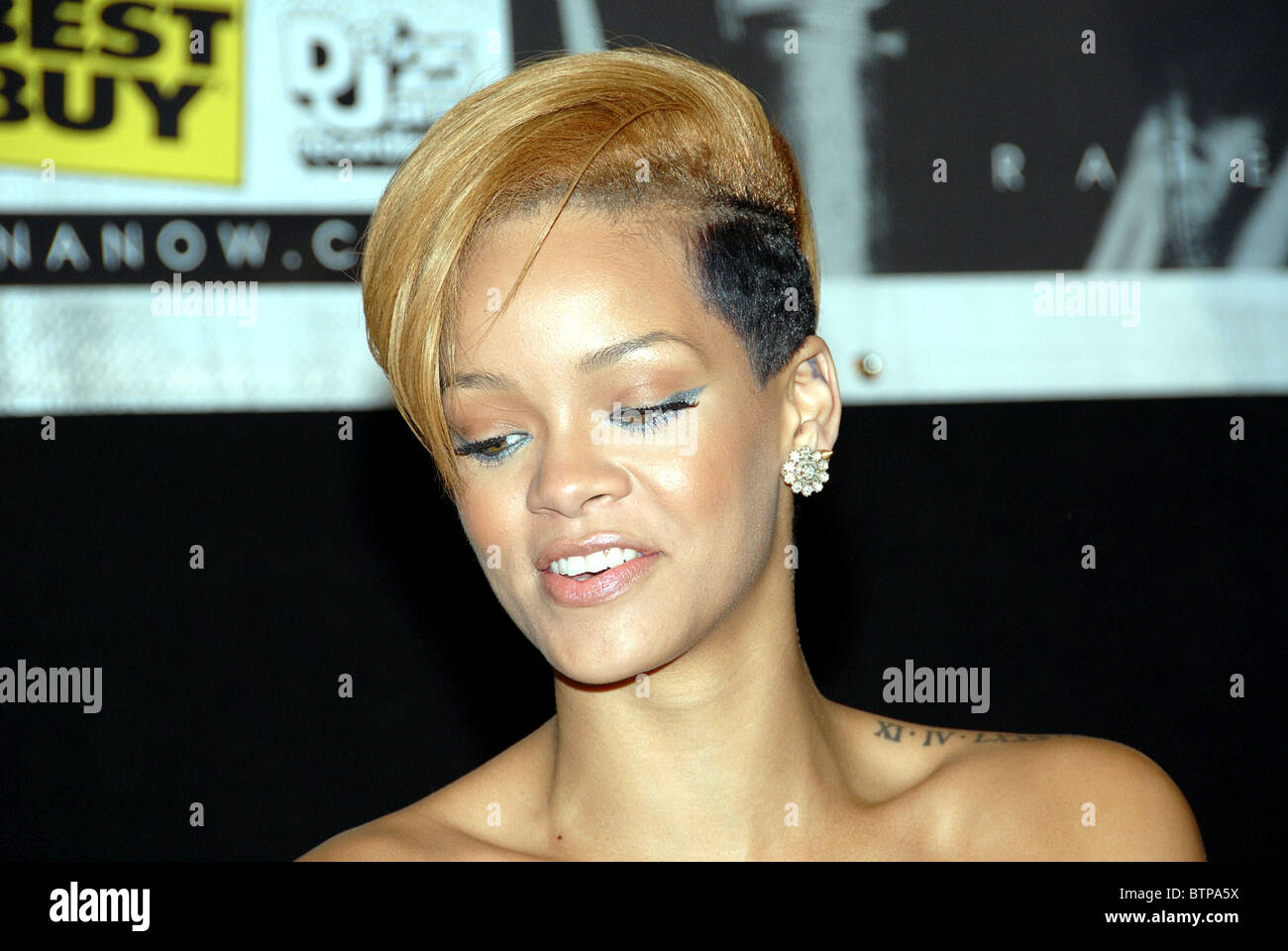 Rihanna Promotes New Album RATED R Stock Photo - Alamy