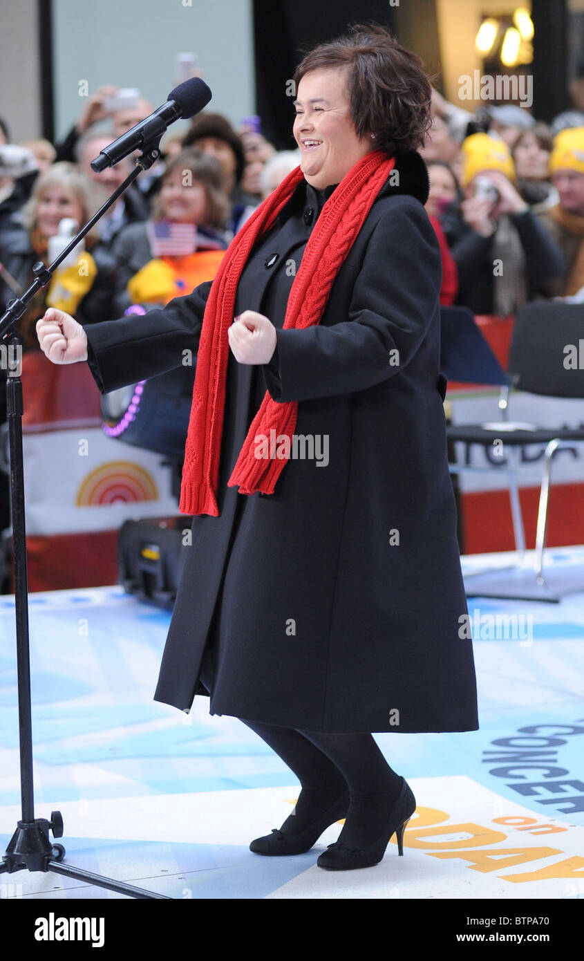 NBC Today Show Concert with Susan Boyle Stock Photo - Alamy