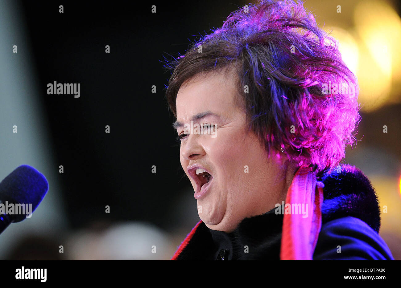 NBC Today Show Concert with Susan Boyle Stock Photo - Alamy