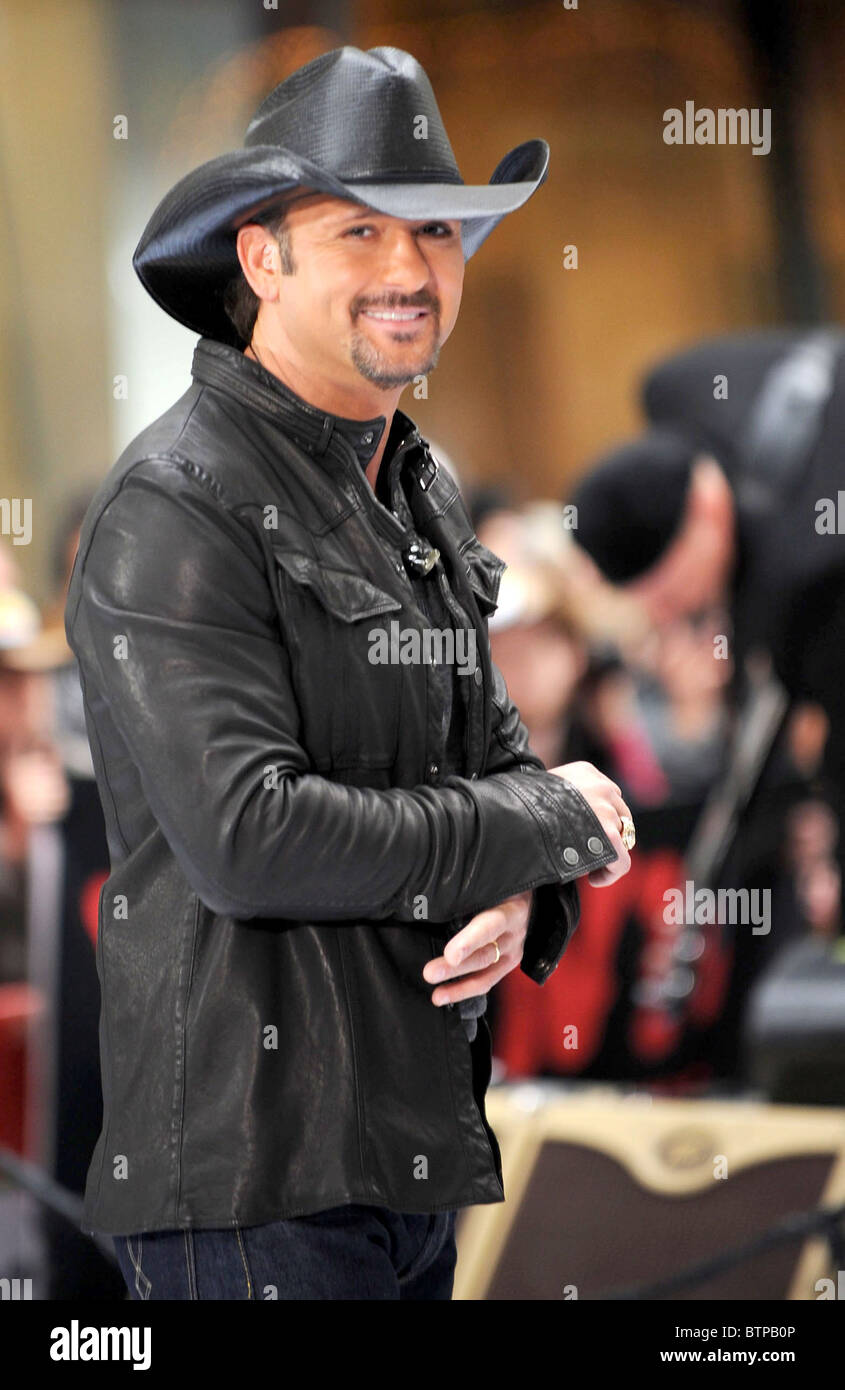 NBC Today Show Concert with Tim McGraw Stock Photo - Alamy