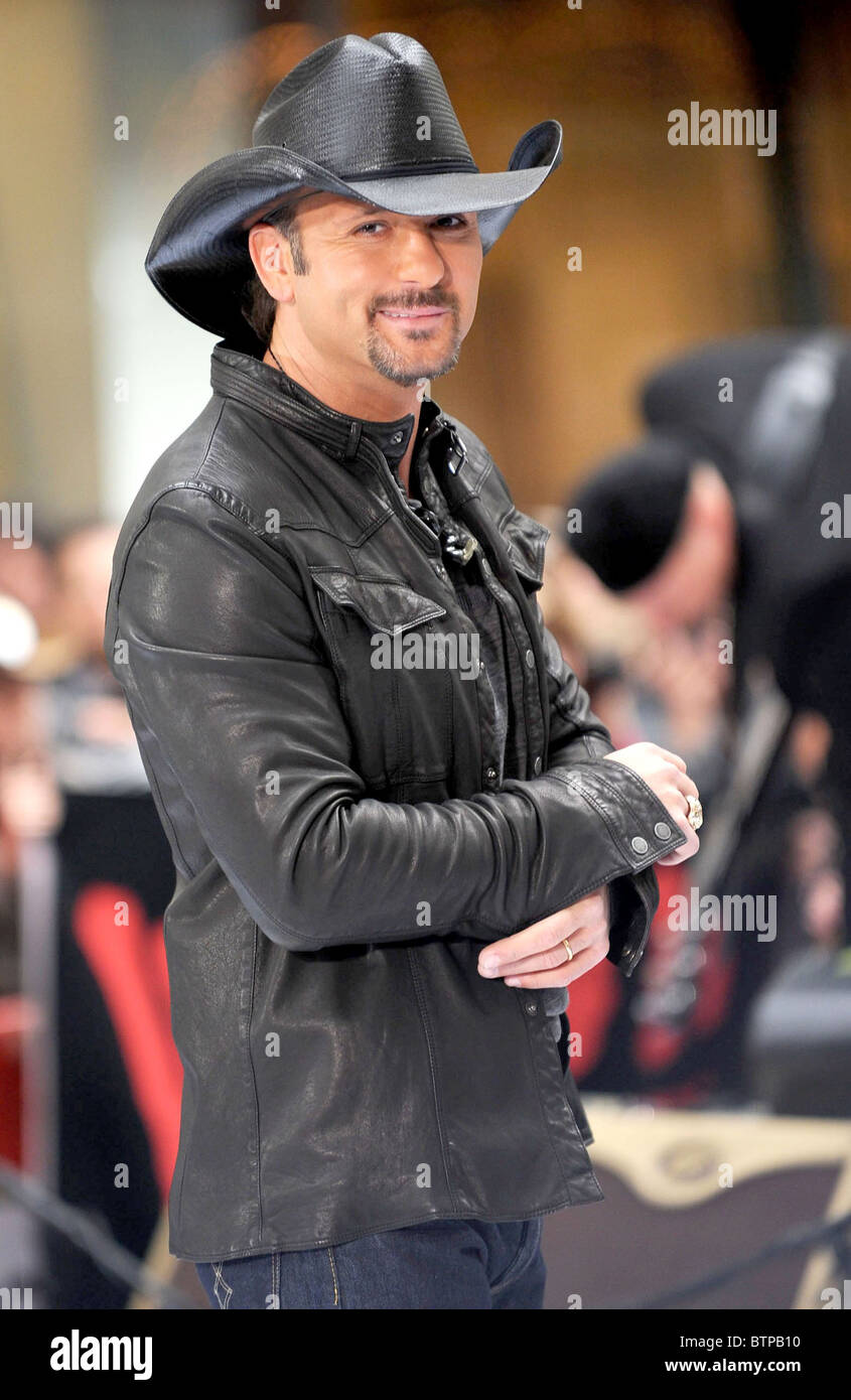 NBC Today Show Concert with Tim McGraw Stock Photo - Alamy