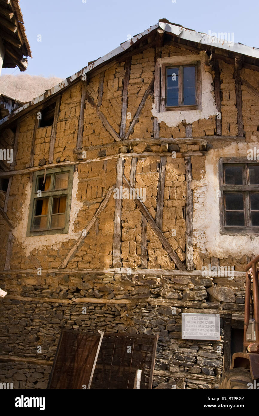 Dirty poor balkans hi-res stock photography and images - Alamy