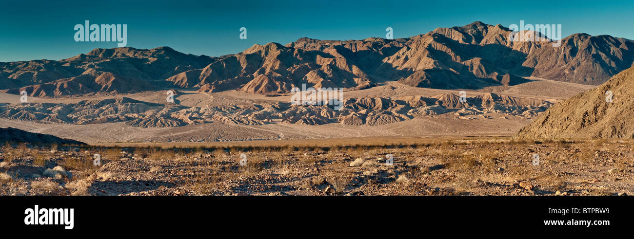 Mojave Desert and Owlshead Mts over Confidence Hills sunrise from Harry ...