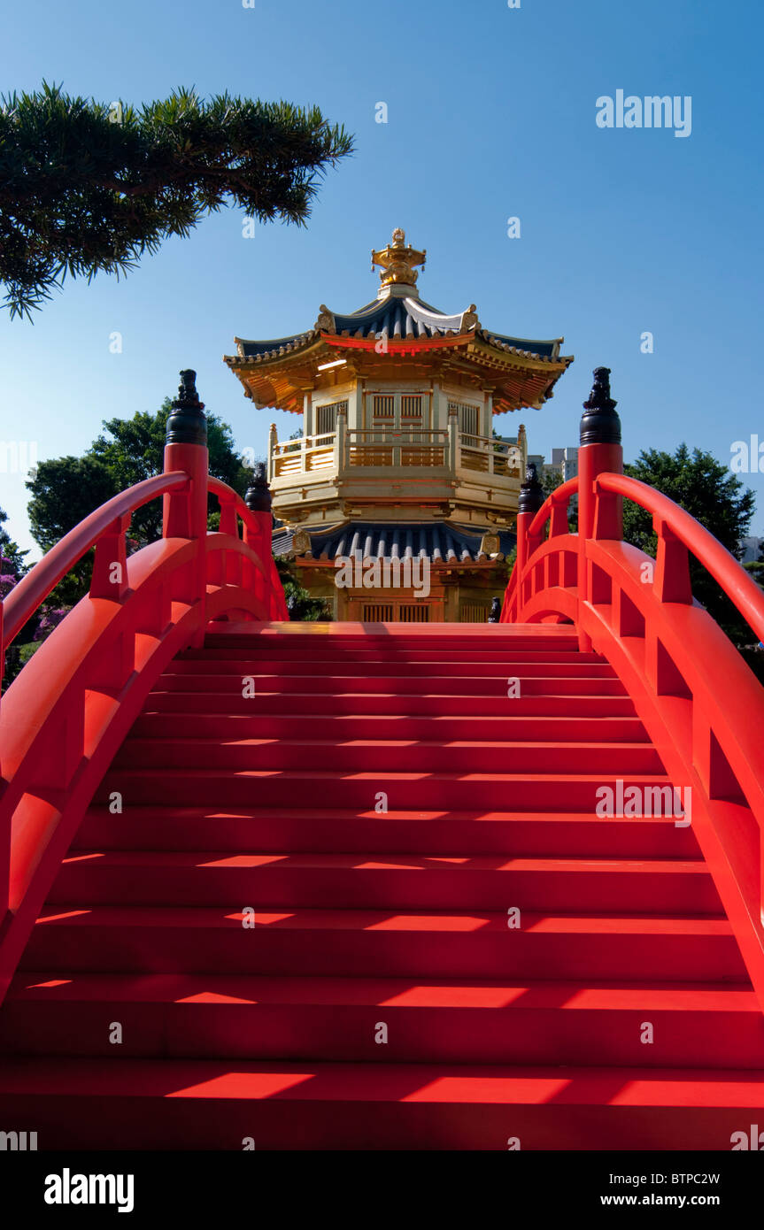 Asia, China, Hong Kong, Chi Lin Nunnery Pagoda, Diamond Hill, Kowloon ...