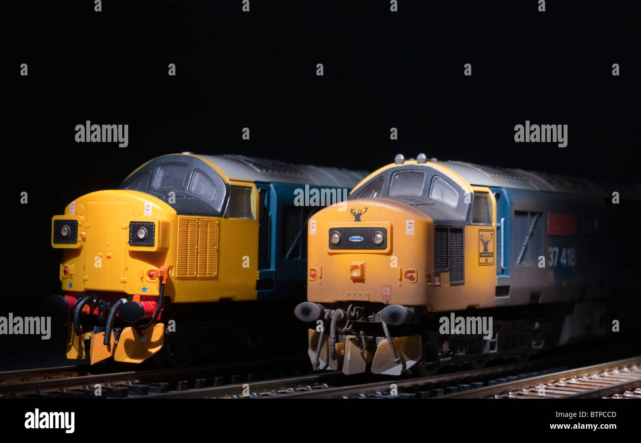 Class 37 Diesel Locomotives Stock Photo - Alamy