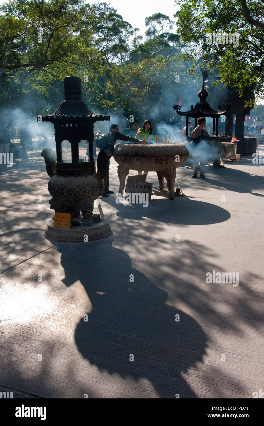 Asia, China, Hong Kong, Lantau, Po Lin Monastery Urn Stock Photo - Alamy
