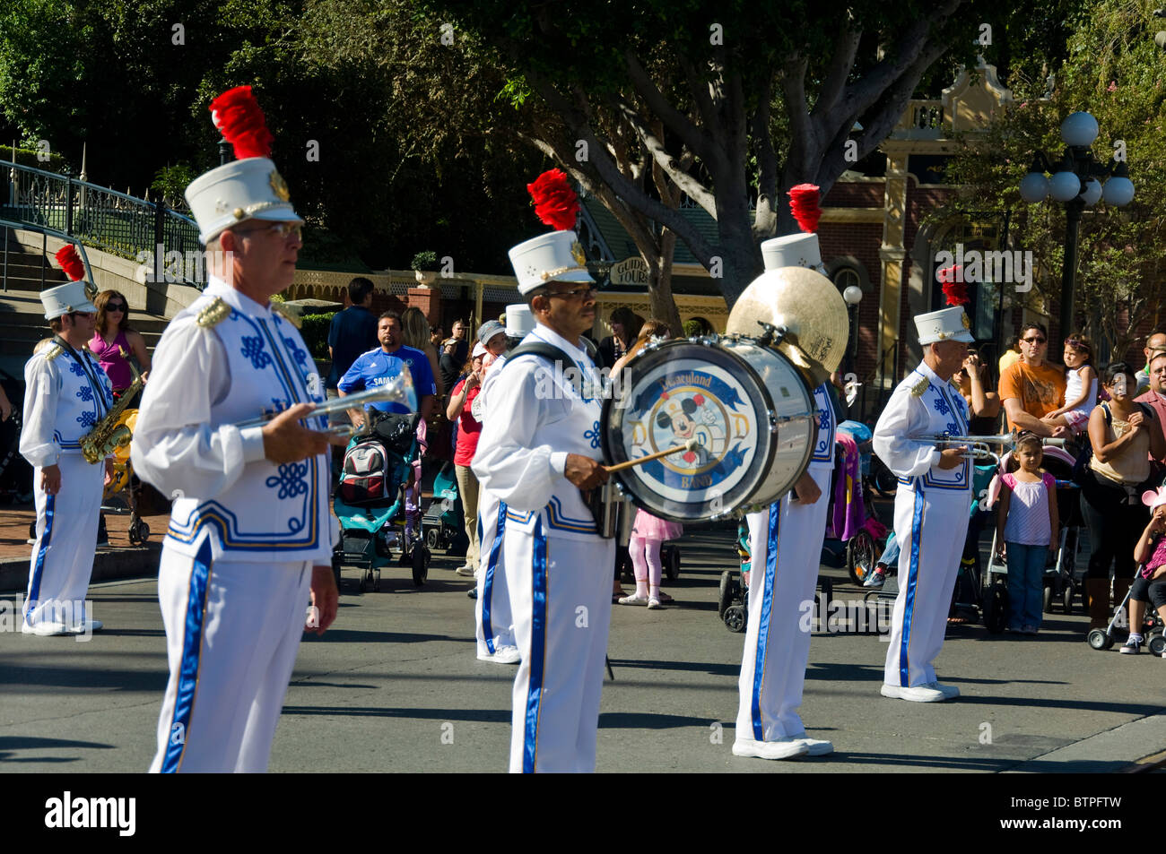 Musicians at Disneyland Amusement Park, California USA Stock Photo - Alamy