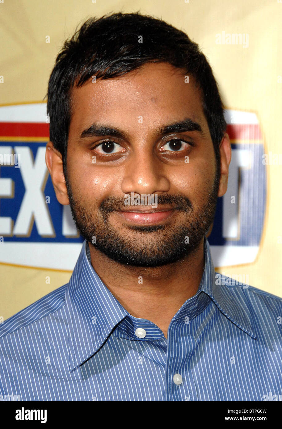 EXTRACT movie premiere Stock Photo - Alamy