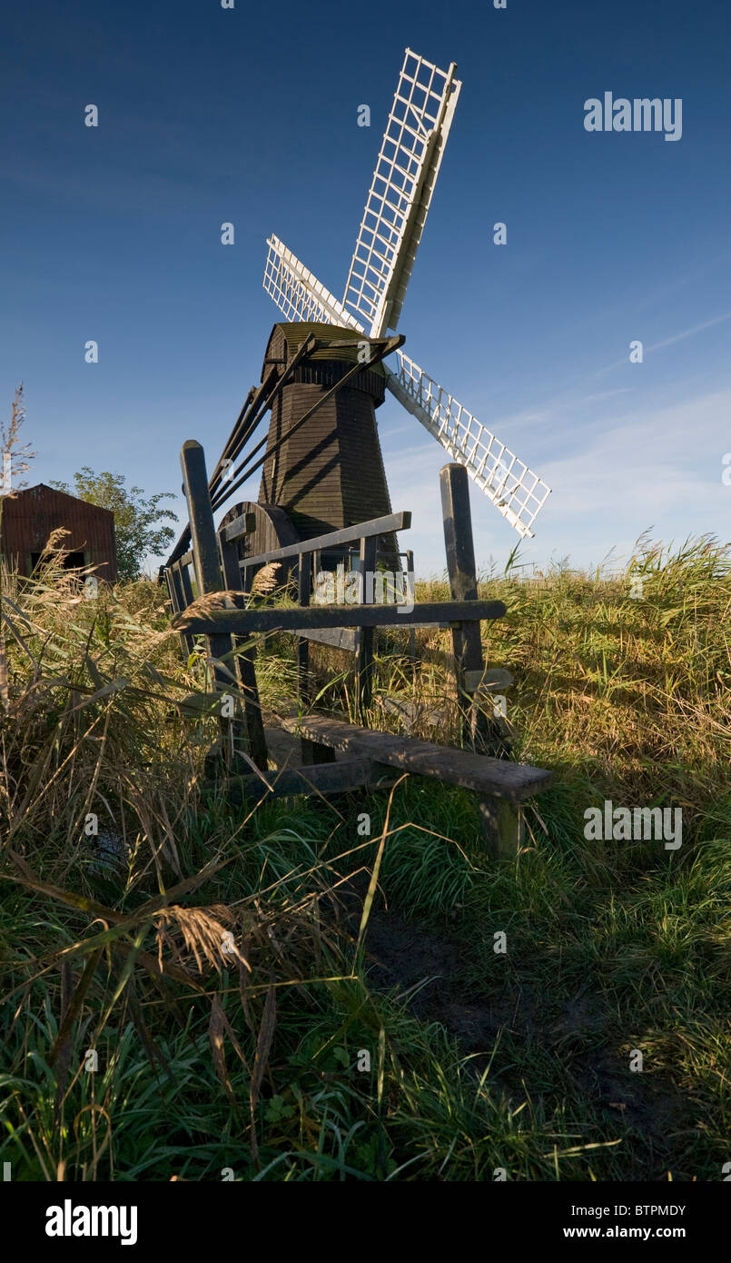 Herringfleet Wind Mill Norfolk Broads Stock Photo - Alamy