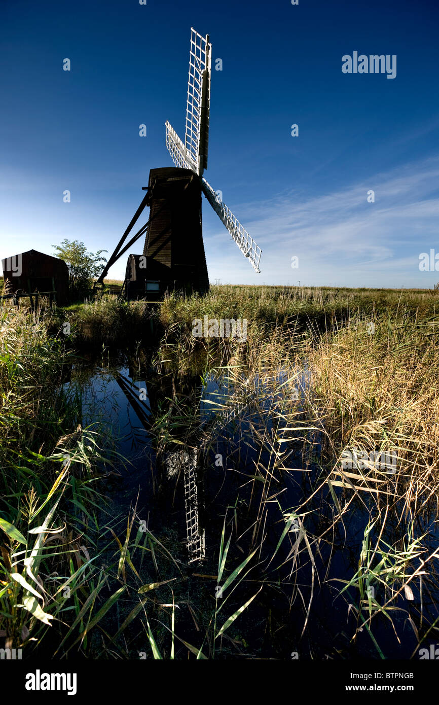 Herringfleet Wind Mill Norfolk Broads Stock Photo - Alamy