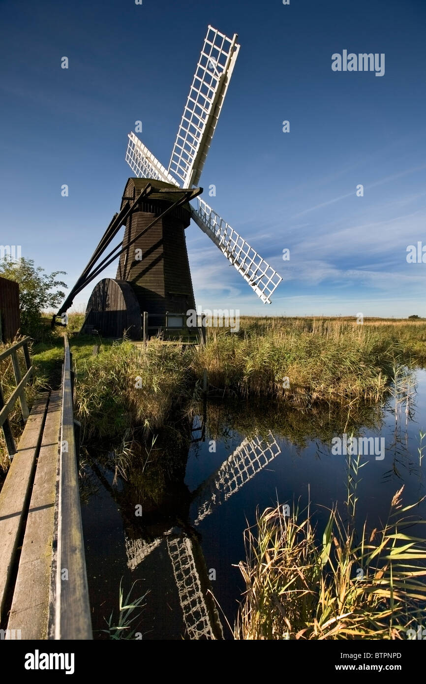 Herringfleet Wind Mill Norfolk Broads Stock Photo - Alamy