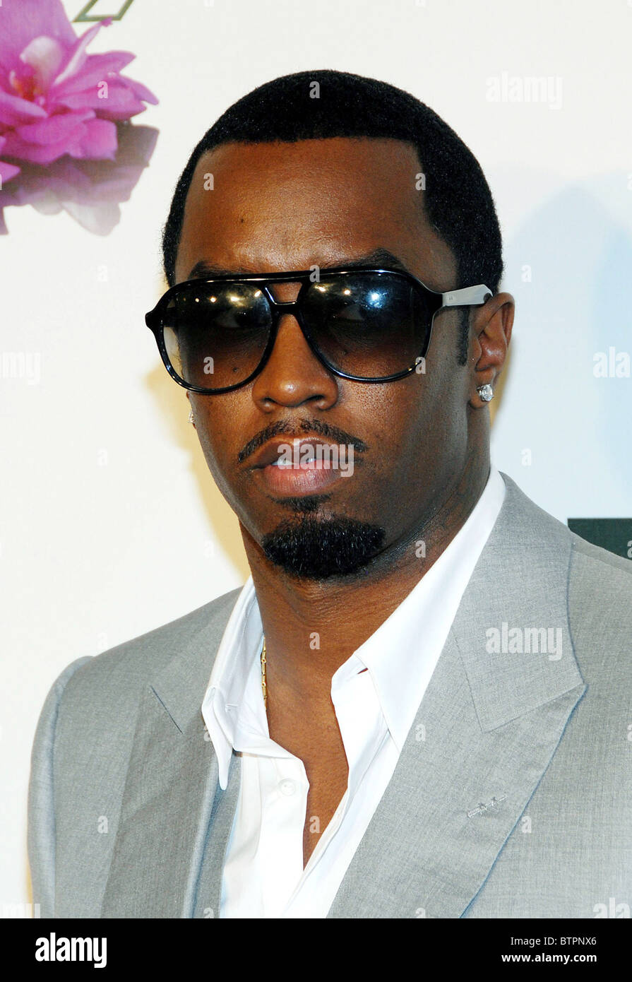 P diddy hi-res stock photography and images - Alamy
