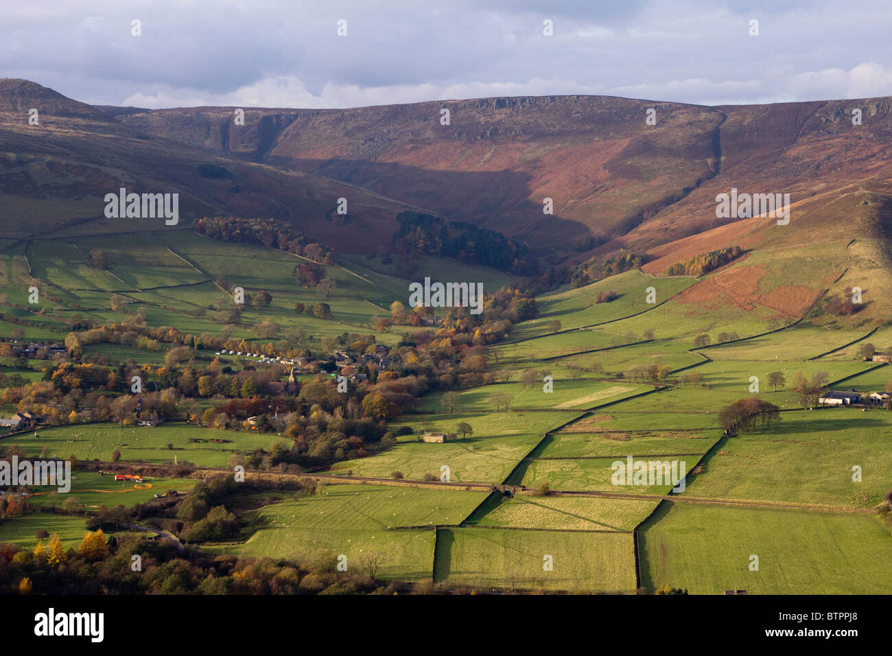 vale of edale derbyshire peak district national park england uk gb ...