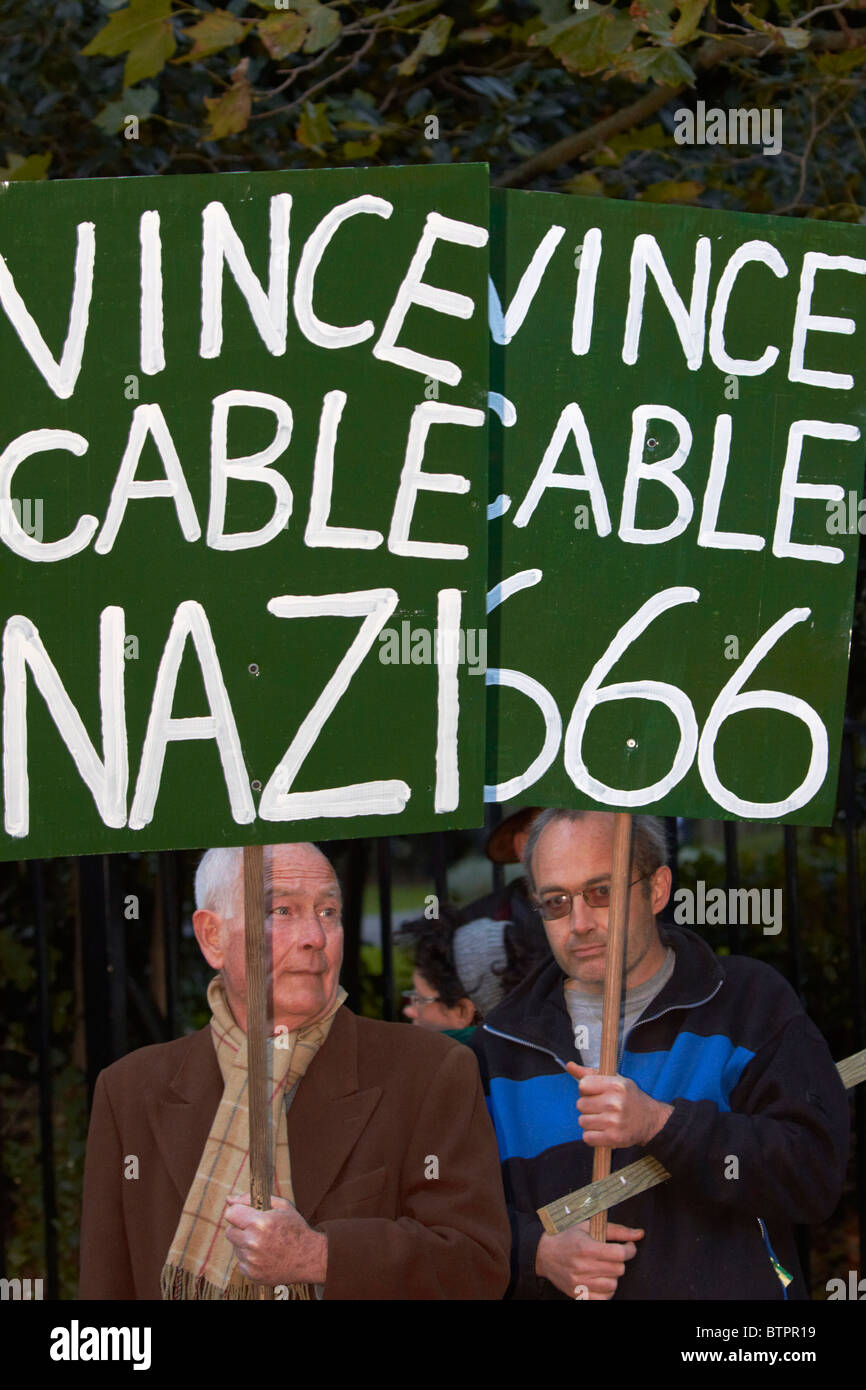 Placard placards sign signs hi-res stock photography and images - Alamy