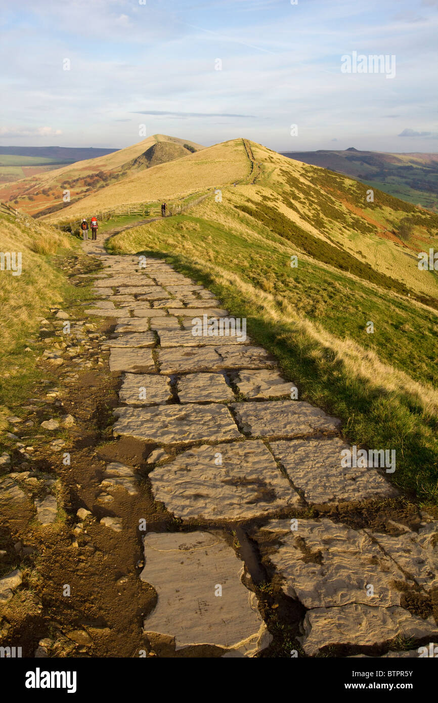 mam tor viewpoint vale of edale derbyshire peak district national park ...